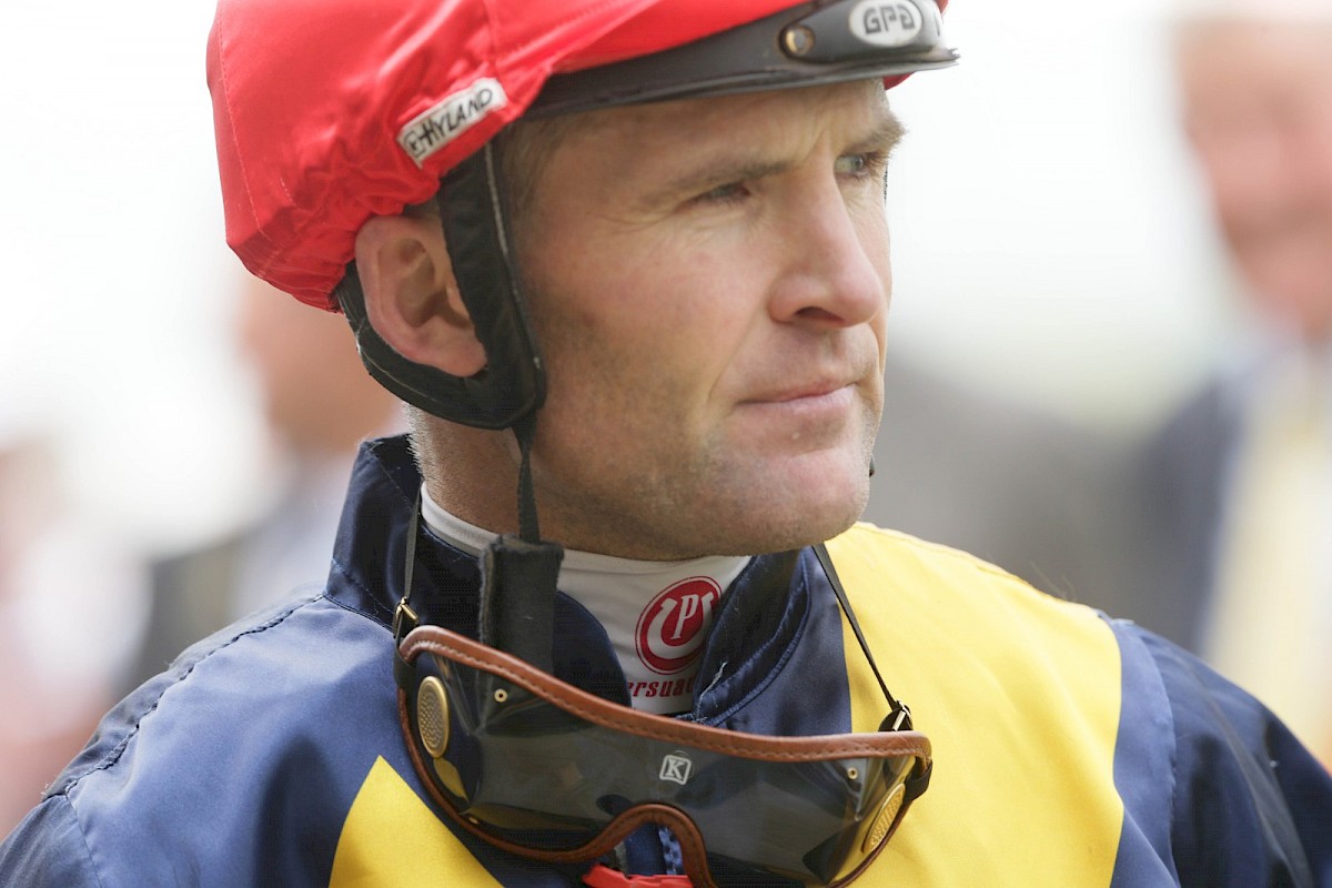 Riddell’s our man - we know he’ll ride Platinum Invador to the letter ...