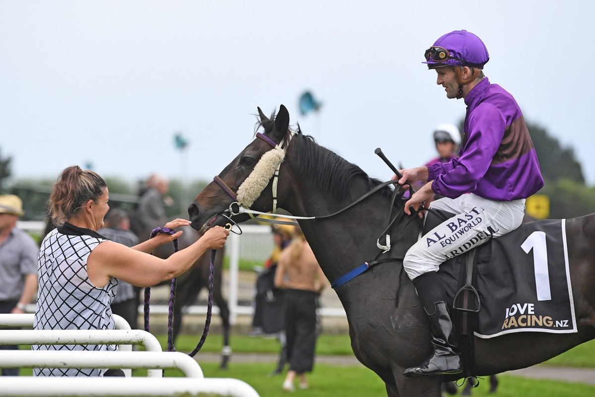 Jonathan’s a Star all right - that makes 800 winners for the former ...