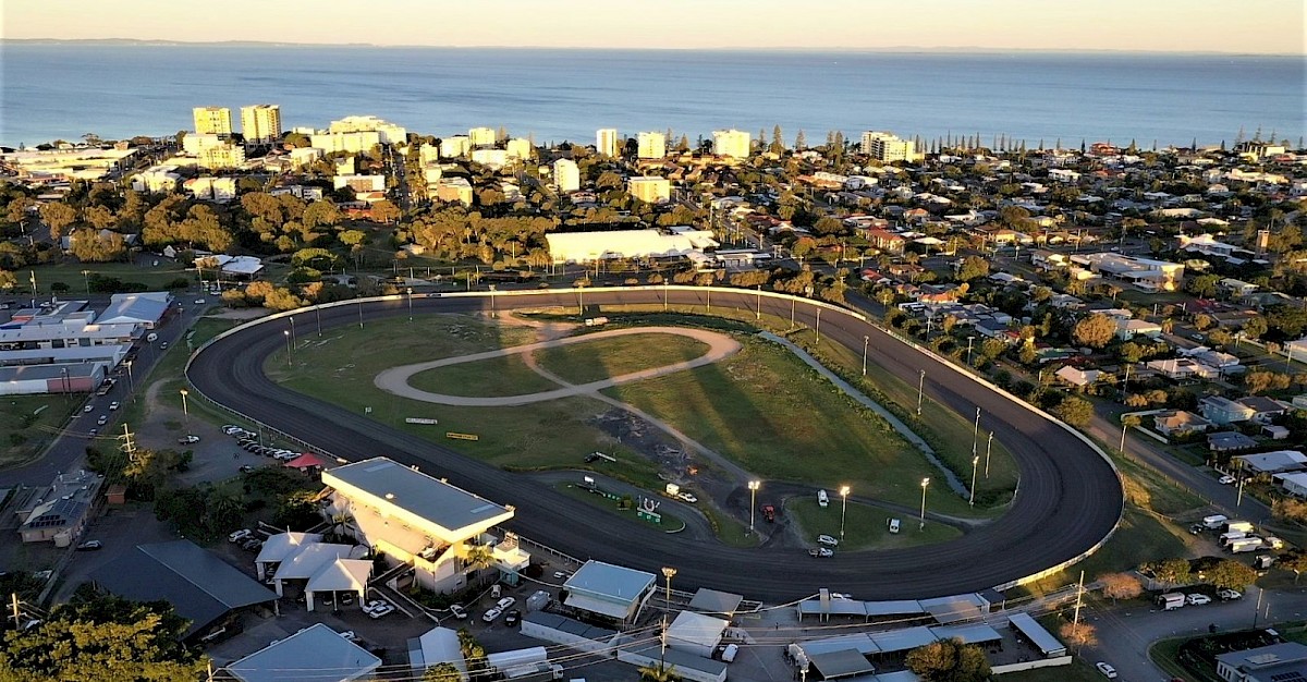 Tommy shipwrecked by terrible barrier draw at Redcliffe on Friday night ...
